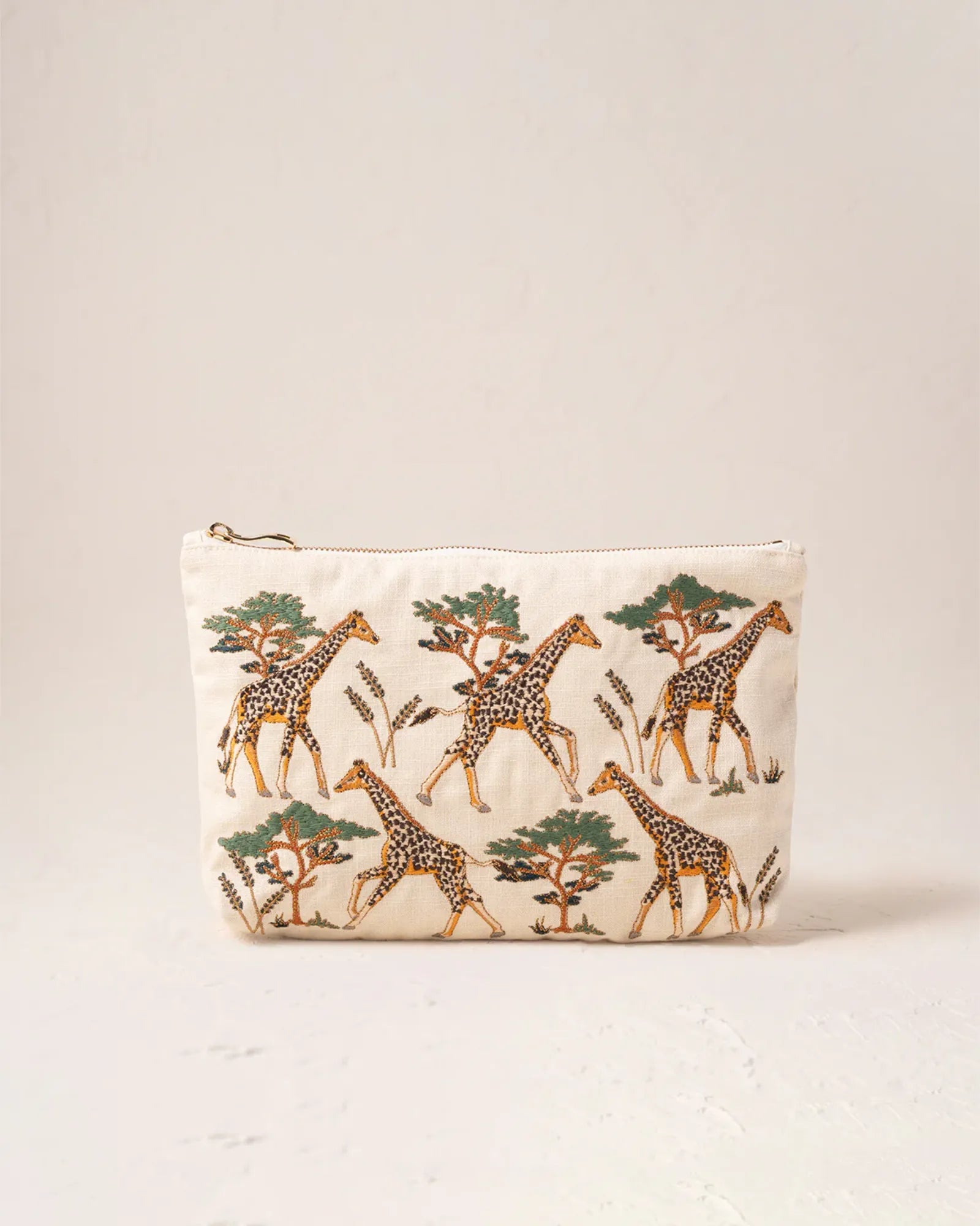 Elizabeth Scarlett Giraffe Herd Cream Everyday Pouch