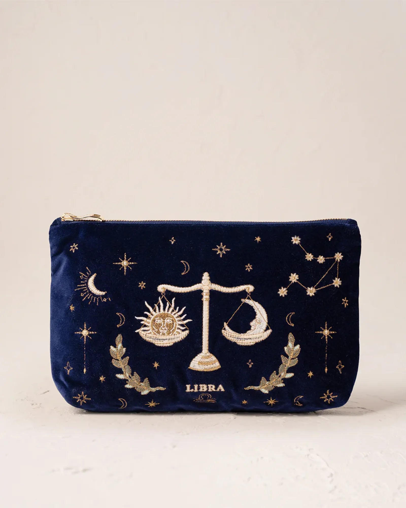 Elizabeth Scarlett Libra Navy Everyday Pouch – Beacon